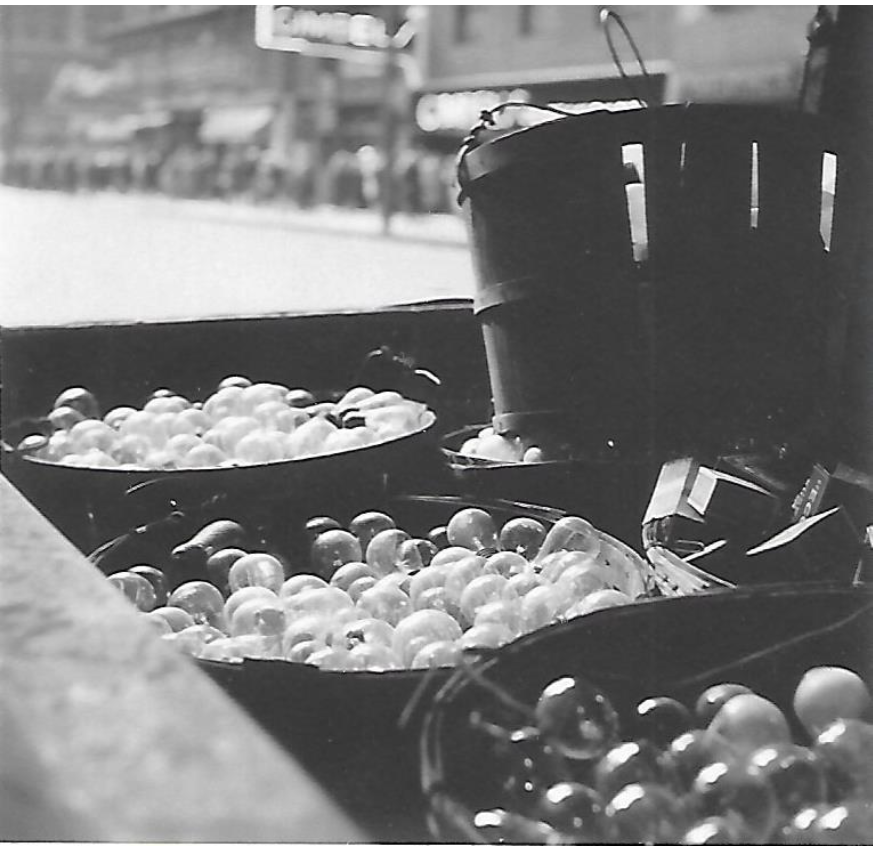 War Bonds: Yuichi Idaka and László Moholy-Nagy, photographs from 1925 ...