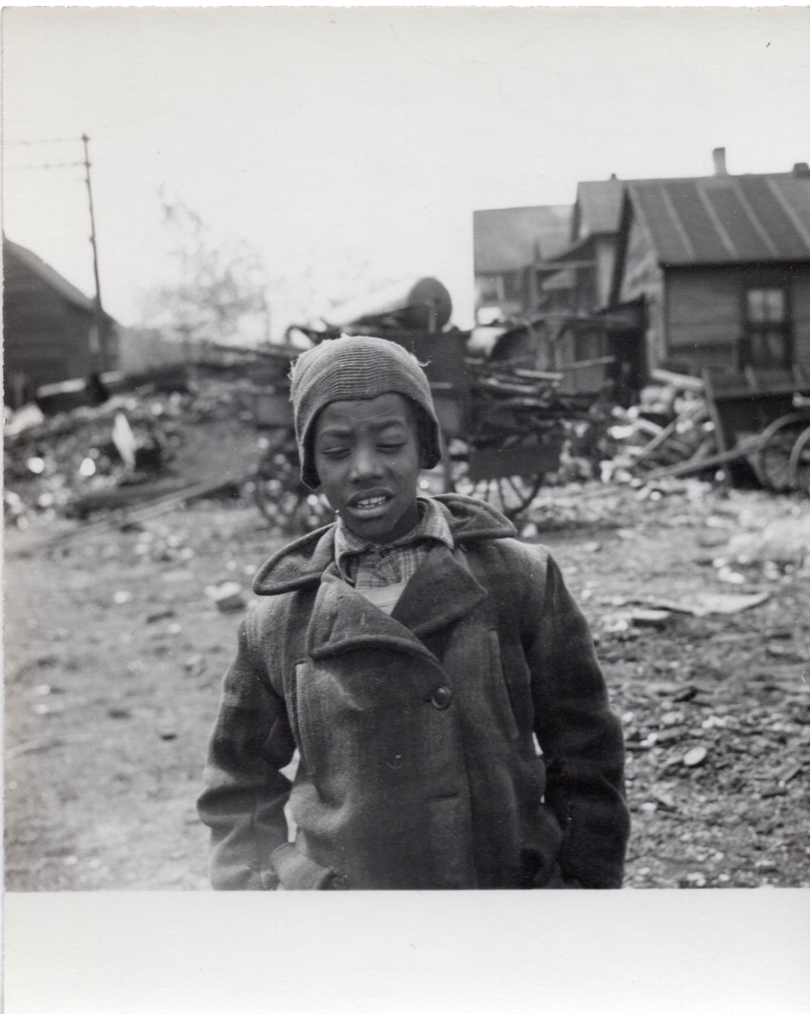 War Bonds: Yuichi Idaka and László Moholy-Nagy, photographs from 1925 ...