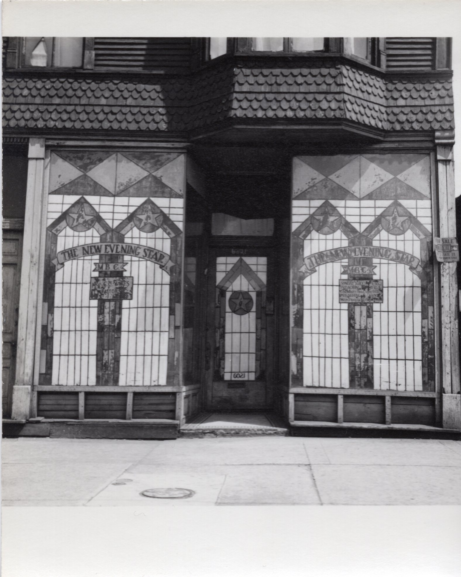 War Bonds: Yuichi Idaka and László Moholy-Nagy, photographs from 1925 ...