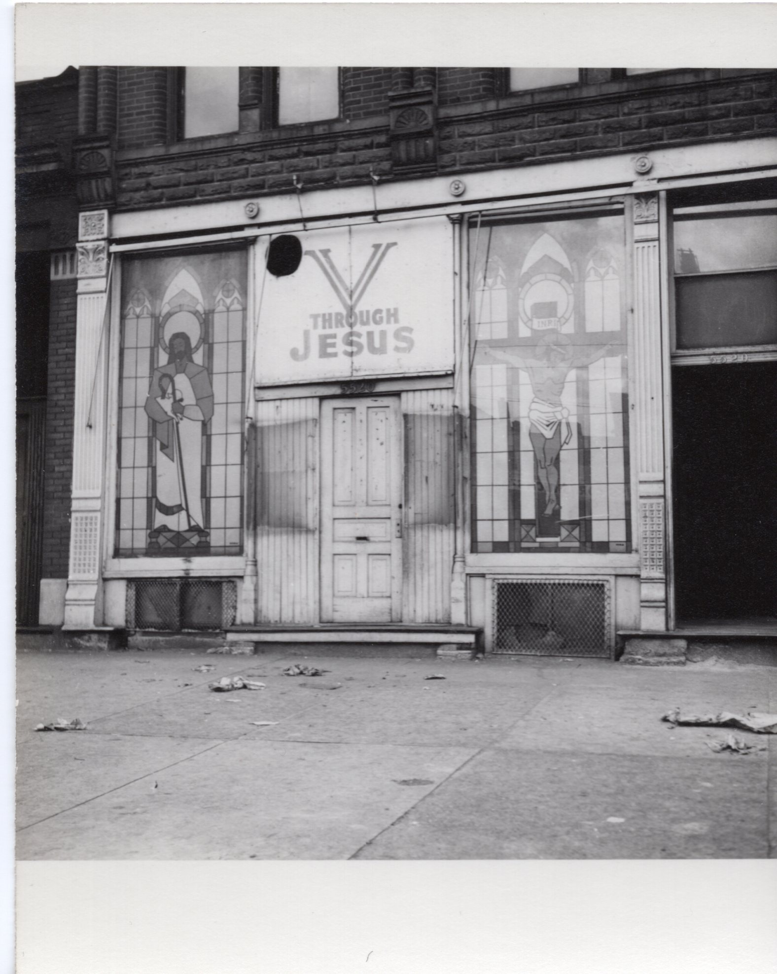 War Bonds: Yuichi Idaka and László Moholy-Nagy, photographs from 1925 ...